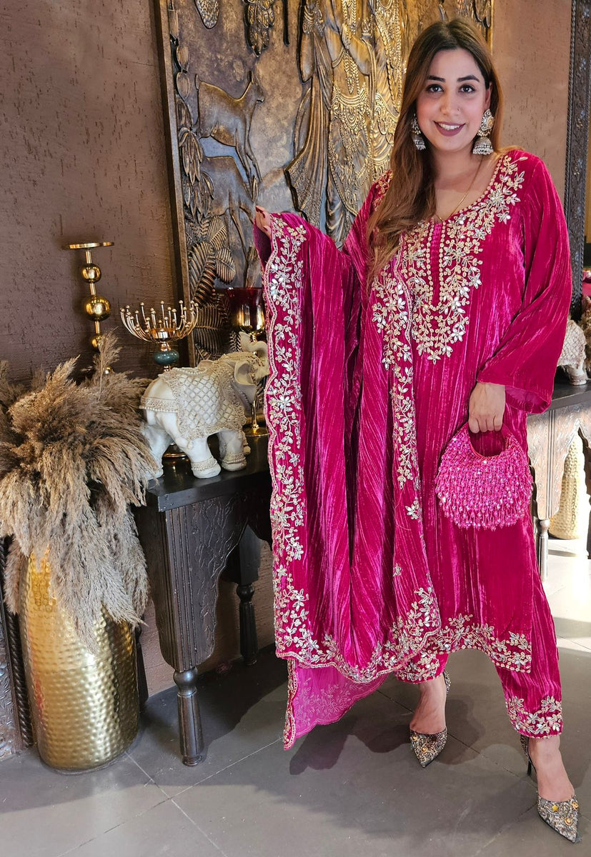 SHOP OUR BEST SELLING CRUSHED VELVET MIRROR WORK SUITS – Aisha Creations